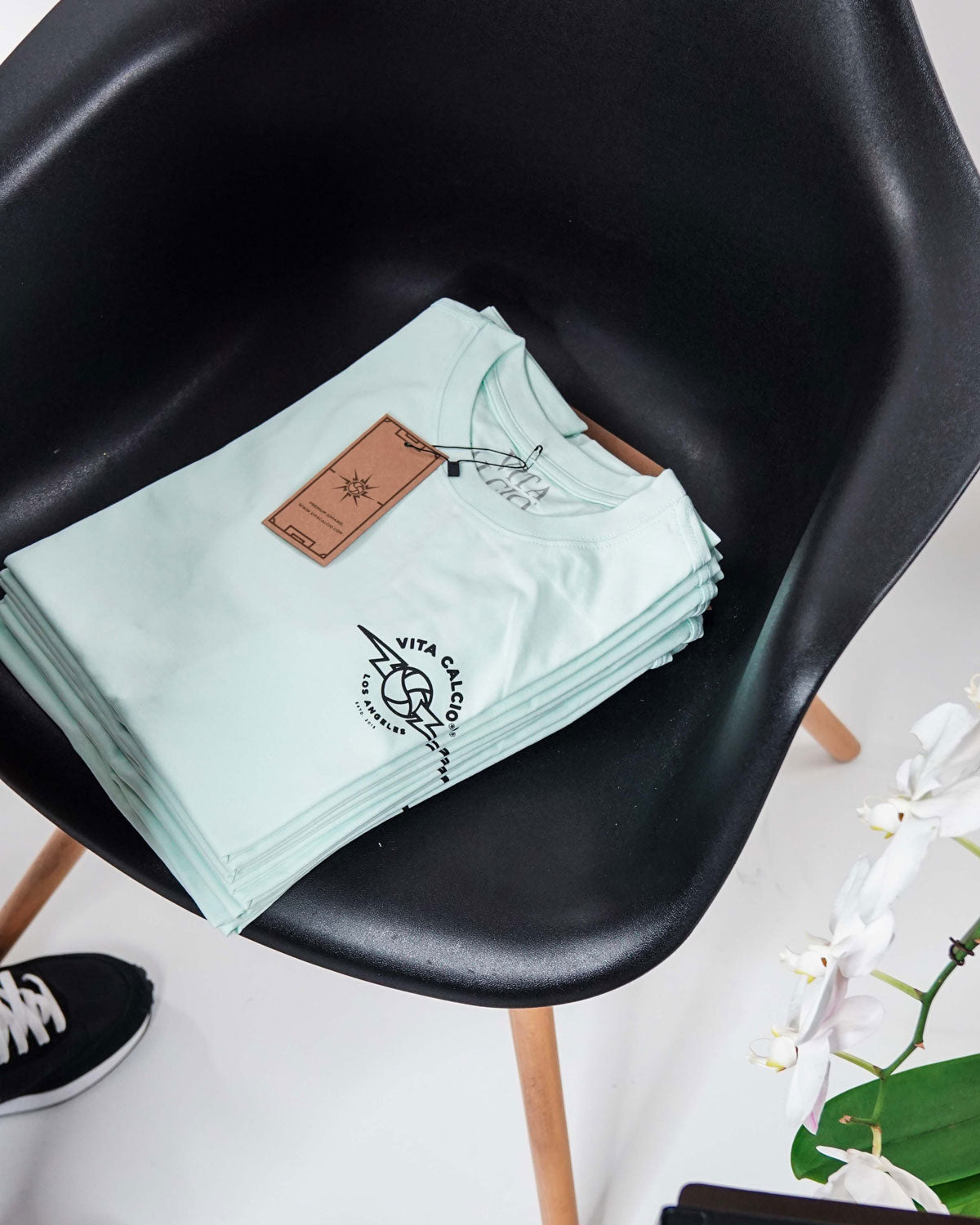 VITA CALCIO® Quickstrike Bolt T Designer Collection - The Football Life ...